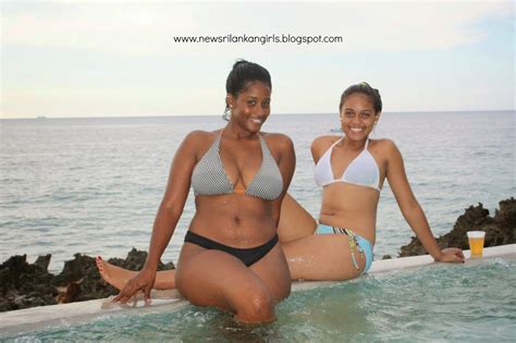 Hot Sri Lankan Girls Bikini Photos New Sri Lankan Girls Photo Gallery