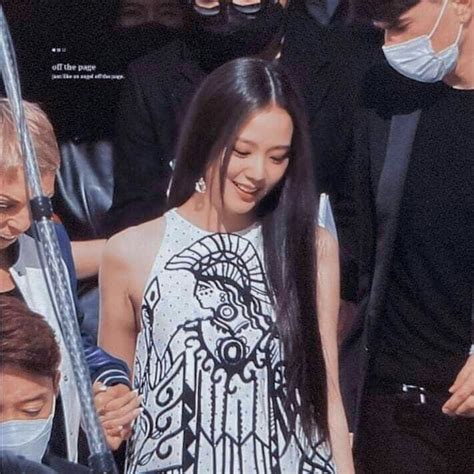 Ghim trên Kim Jisoo