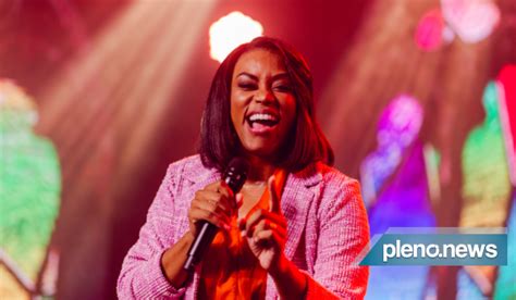 Elaine Martins lança Não Paro de Crer Ao Vivo e finaliza projeto Fé Pleno News