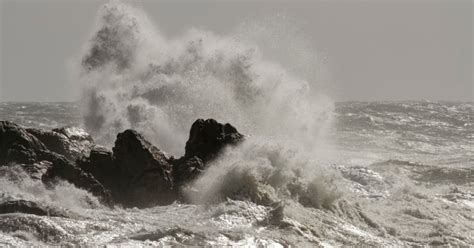 Rough Seas Warning On Lanzarote This Afternoon