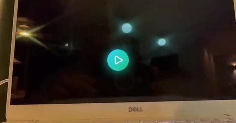 Laptop Screen Flickering With External Monitor Connection Attempt R Dell