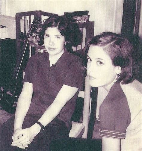 Carrie Brownstein And Corin Tucker Sleater Kinney Slicedupapple On