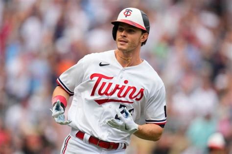Max Keplers Three Run Triple Helps Lead Twins To 8 4 Victory Over Mets