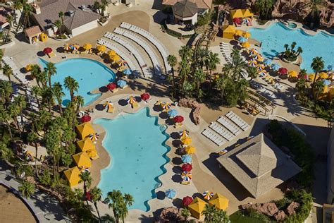 Rio Vegas Pool