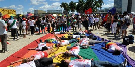 Cresce Violência Contra Pessoas Lgbt A Cada 25 Horas Uma é