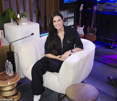 Demi Moore 56 Looks Like A Teenager As She Enjoys A Beauty Treatment