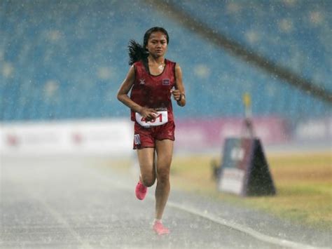 She Finished Last But This Runner Won Fans For Not Giving Up In A