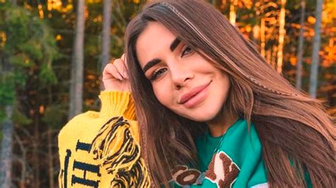 Можна не ховатися Стужук засвітилася в обіймах екс чоловіка Саші Бо Новости Section Ukr Net