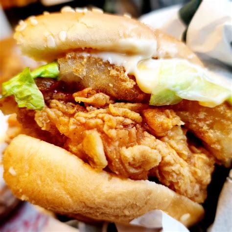Kfc 메뉴 추천 징거타워슈퍼박스 핫크리스피 치킨 네이버 블로그