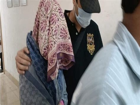 Ameesha Patel Surrendered In Ranchi Civil Court Know Everything About