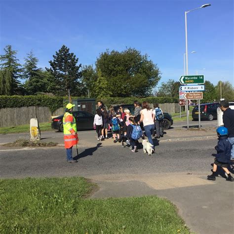 Stoke Mandeville Combined School Walking To School