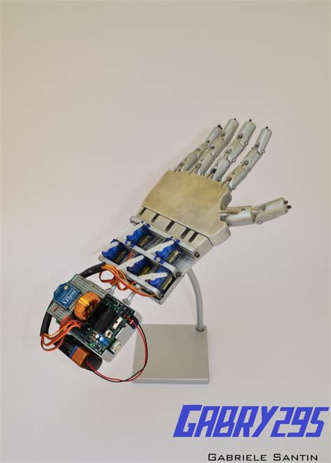 How To Make A Remote Controlled Robotic Hand With Arduino 5 Steps