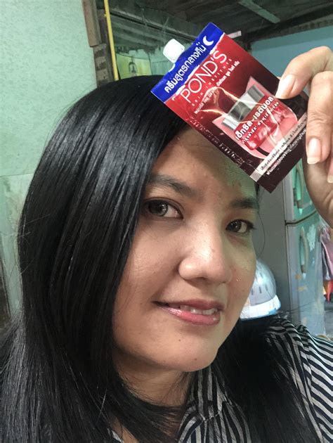 พอนด์ส พีโอนี เซรั่ม ผลิตภัณฑ์ดูแลผิวหน้า