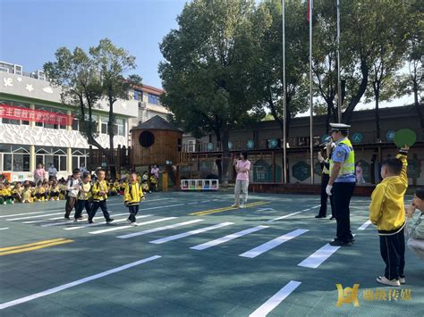 鼎城区实验幼儿园：模拟道路情景体验 实幼娃娃共学交通安全鼎级传媒网