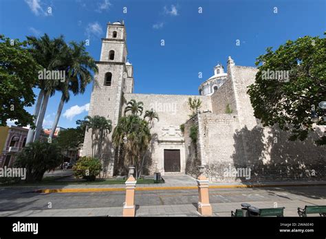 Merida Mexico December 27 2022 View Of The Rectory Jesus In Merida