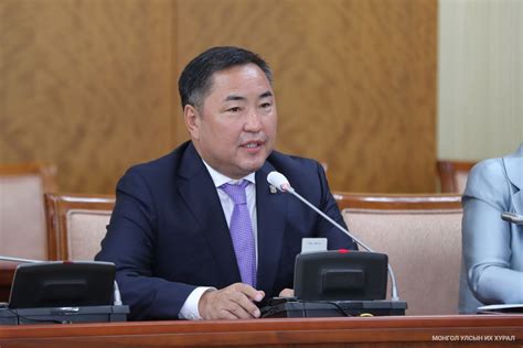 НББХ Нийгмийн даатгалын багц хуулийн төслүүдийн анхны хэлэлцүүлгийг хийлээ