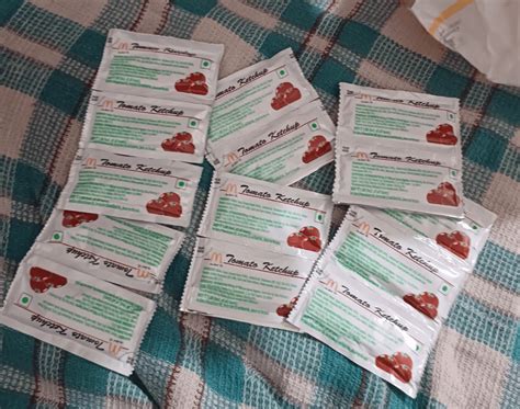 The Number Of Ketchup Packets I Got For A Mcdonalds Order Worth The