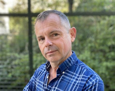 Pascal BESSON Animateur événement Narrateur Comédien Doublure Voix off Coach