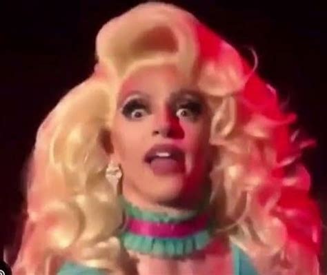 Pin De Allison Em Drag Race Memes