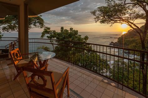The Best Eco Hotels In Manuel Antonio Costa Rica Drink Tea And Travel