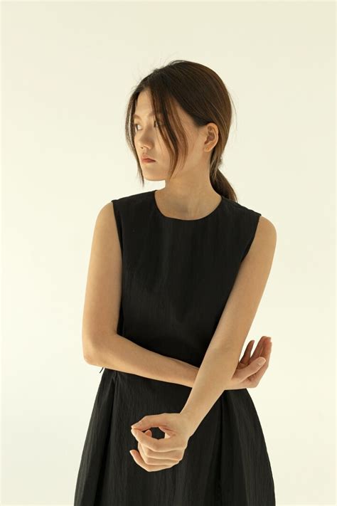 실용적인 옷 감도 깊은 취향 셀렉트샵 29cm