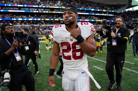 Giants Injury Report Latest On Saquon Barkley Adoree Jackson Kenny