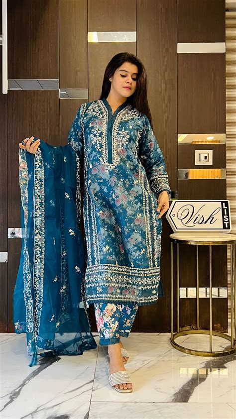 Formal Pakistani Set Vishlist