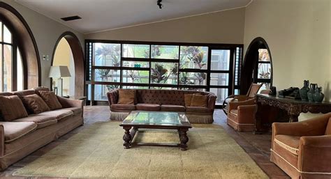 Casa En Venta Como Terreno Excelente Oportunidad La Encantada De Villa