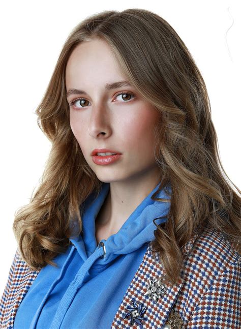 Anna Prokopec A Model From Germany Model Management