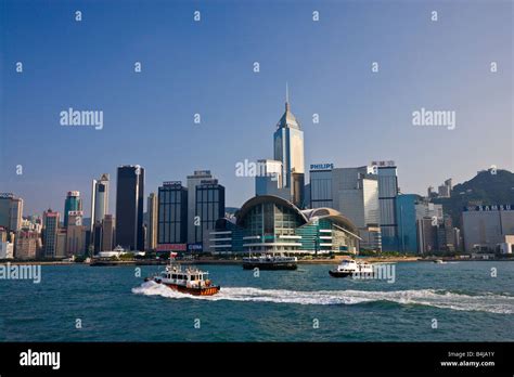 Hong Kong Convention And Exhibition Centre Et Le Quartier De Wanchai
