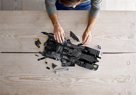 LEGO - 76139 1989 Batmobile – Mintinbox