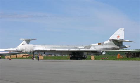 Крылатая гордость России (Часть седьмая) – Ту-160