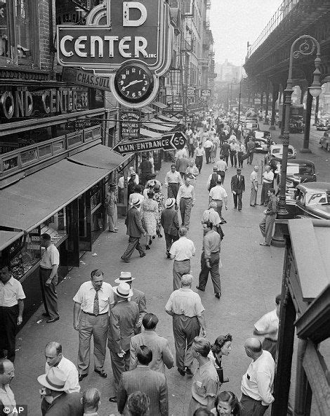Busy Lower East Side Street Vintage New York New York Pictures New