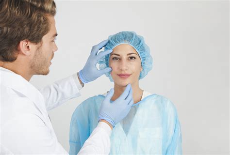 Choosing The Right Cosmetic Surgeon