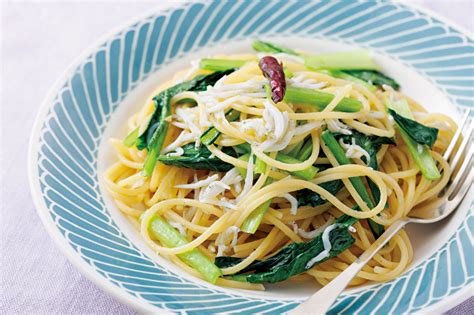 小松菜を使った”麺”レシピ4選「濃厚なクリームうどんに淡白な小松菜が合う！」 11 介護ポストセブン