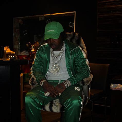 EST Gee Outfit From August 25 2021 WHATS ON THE STAR