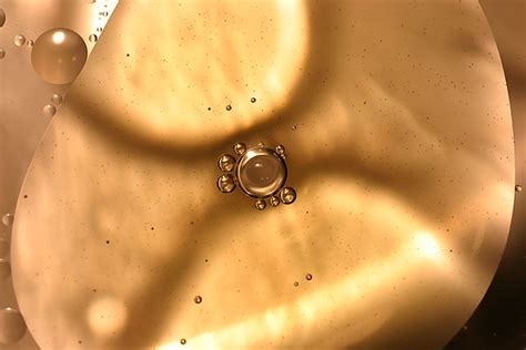 Olive Oil Olive Oil On Water In A Cooking Pot During Heati Flickr