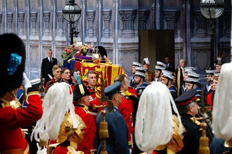 Queen Elizabeths Coffin Leaves Westminster Abbey