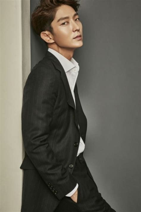อีจุนกิ คอมเฟิร์มประกบคู่ มุนแชวอน ในซีรีส์เรื่องใหม่ The Flower Of