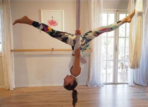 Derya Beşerler Uçuyor