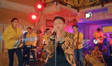Lirik Lagu Madiun Ngawi Denny Caknan Feat Yeni Inka