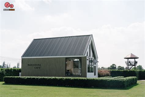 Wanichcha วณิชชา คาเฟ่เขาวงกต สไตล์มินิมอล ในพื้นที่สนามบอล