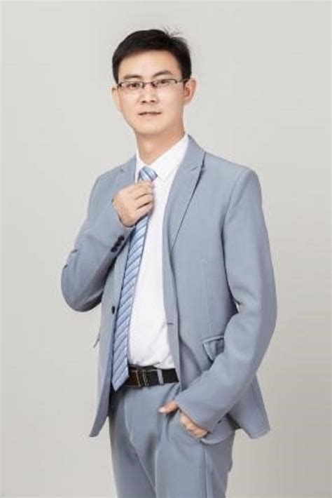 吴 强 副教授 地理与环境科学学院