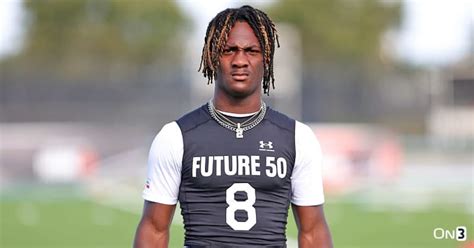 Elite Recruit From The South Includes Notre Dame Football In Top