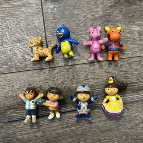2006 Vintage Dora The Explorer Diego And Backyardigans Set Of 8 Figures