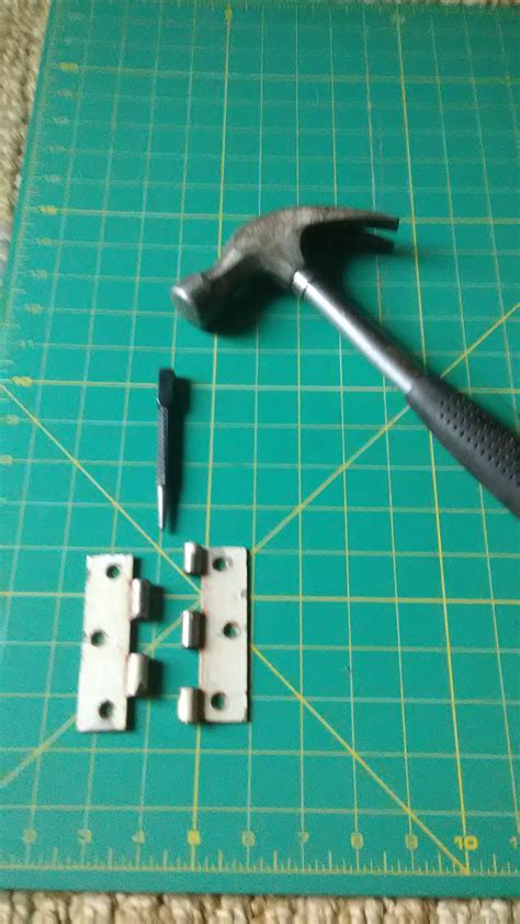 Automatic Chicken Coop Door Arduino Controlled Trybotics