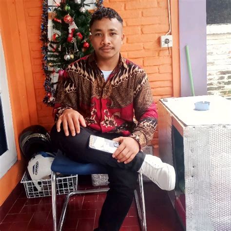 Timotius Afrianto Kariawan Pekerja Lepas Linkedin