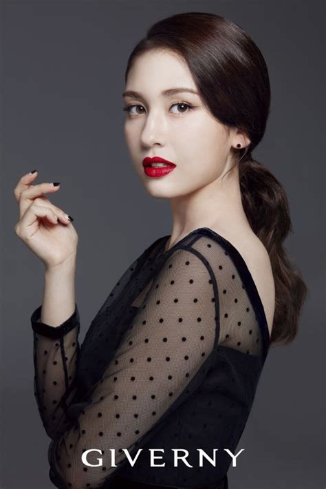 전소미 사랑스러움은 그대로성숙 美 한 컵 화보