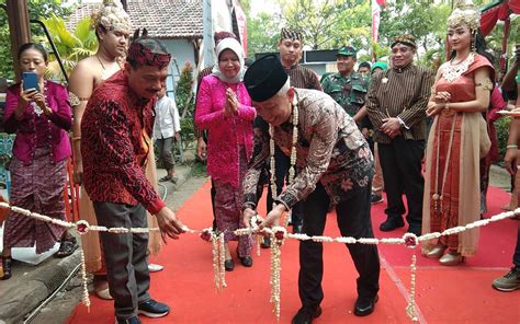 Kenalkan Sejarah Nganjuk Pameran Kontemporer Digelar BANGSAONLINE