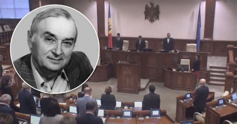 Deputații au ținut un minut de reculegere în memoria lui Ion Druță